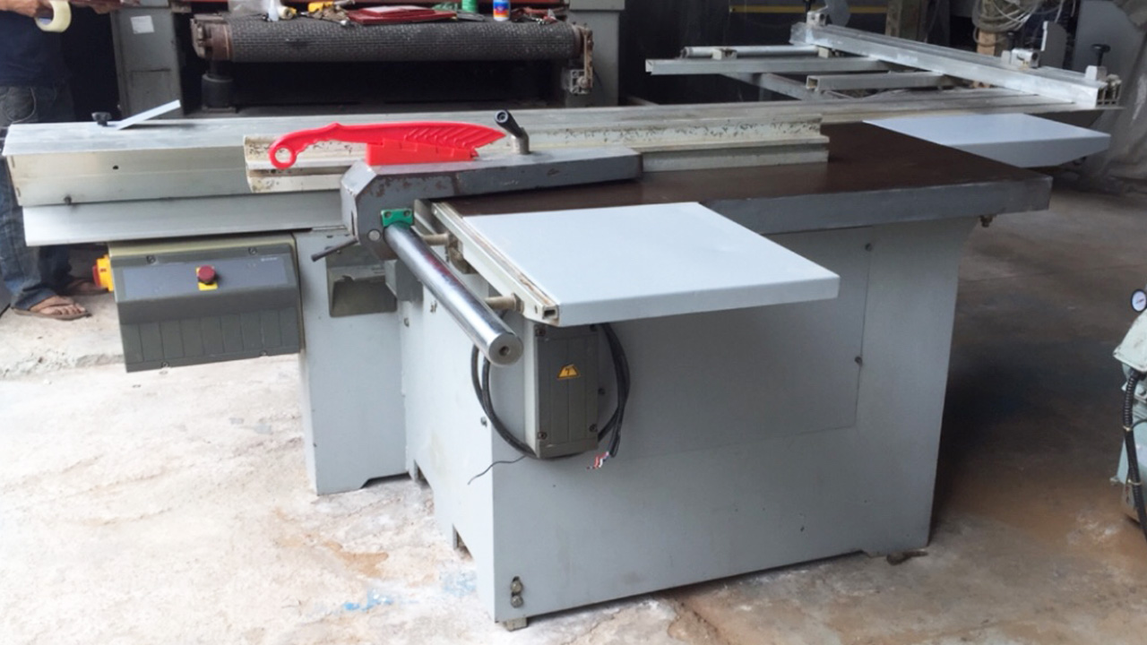 MÁY CƯA BÀN TRƯỢT CHÂU ÂU ALTENDORF F92T | Hùng Hòa Phát